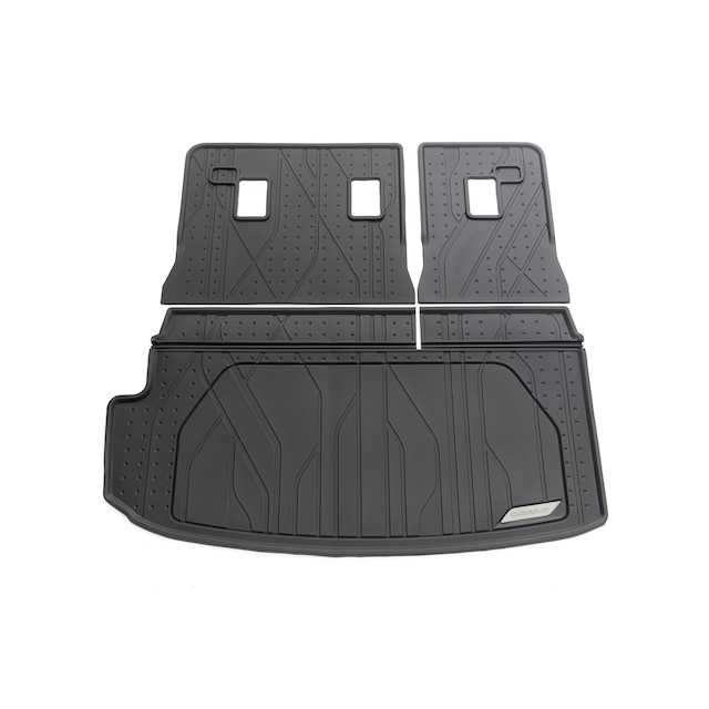 Integrated Cargo Liner in Jet Black with Chevrolet Script (for models ...